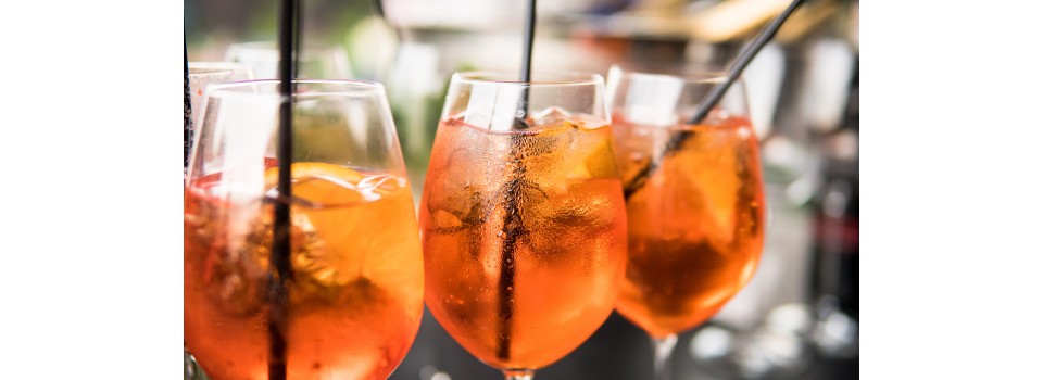 Greek drinks | Authentic Greek sodas, liqueurs and digestives